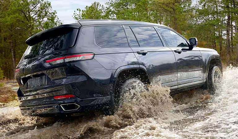 2024 Grand Cherokee L Features & Specs | Findlay Post Falls CDJR