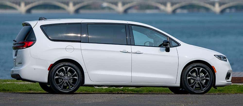 2026 Chrysler Pacifica Features & Specs | Findlay Post Falls CDJR