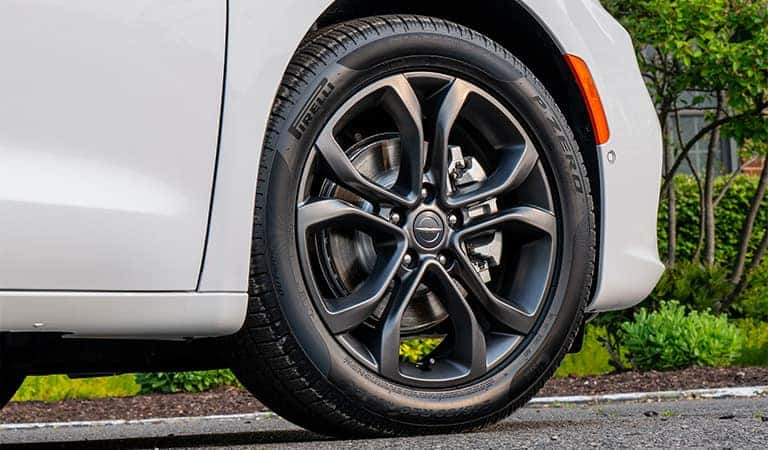 2026 Chrysler Pacifica Features & Specs | Findlay Post Falls CDJR