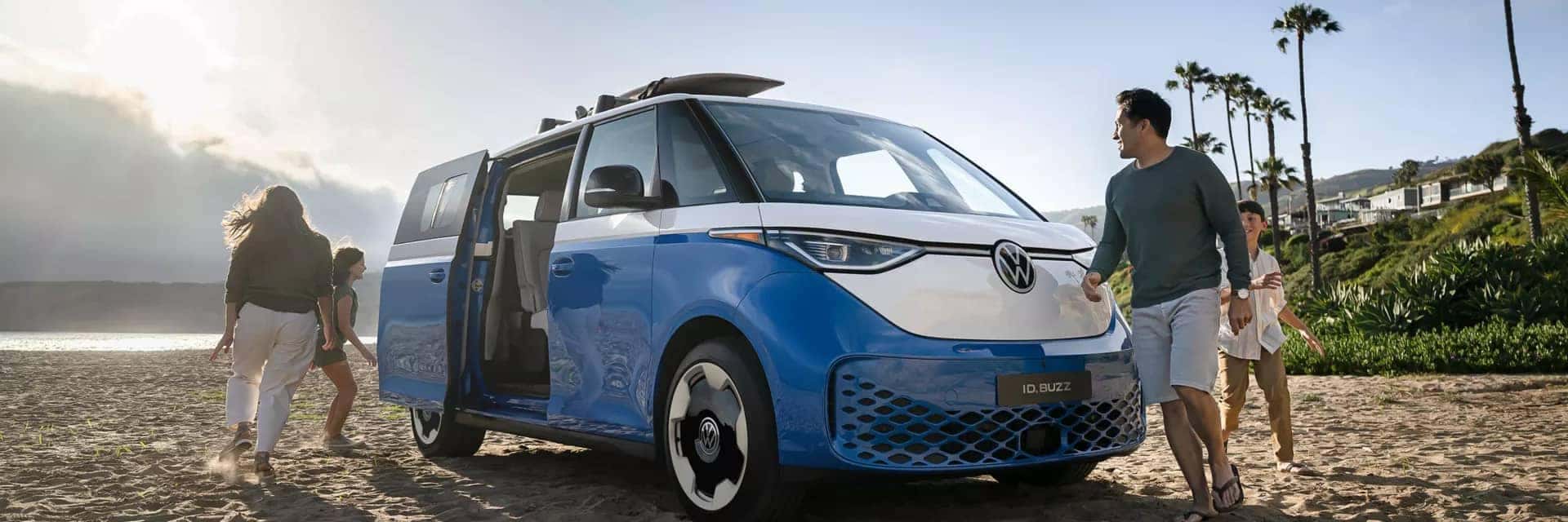 VW ID. Buzz Receives PARENTS 2025 Best Family Car Award | Herman Cook ...