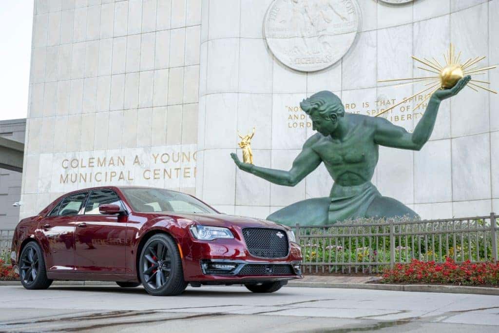 Chrysler Gives the 300 its Very Own Swan Song